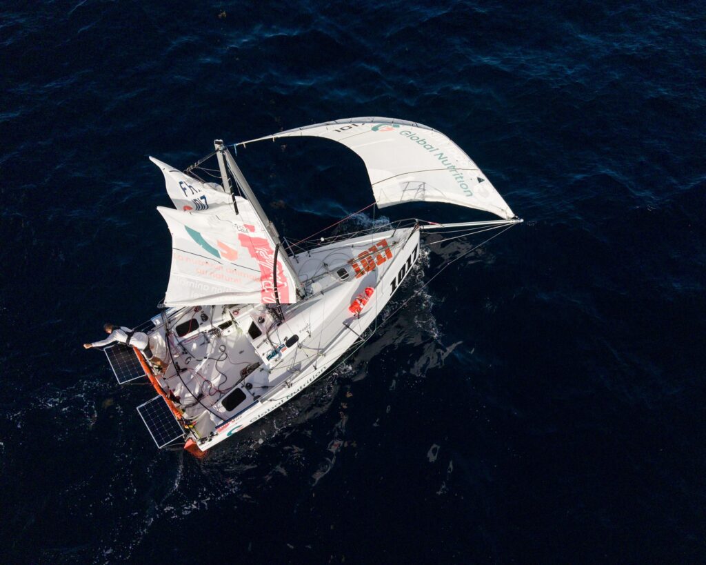 Victor David : dix jours sous gréement de fortune et déjà l’envie de ...